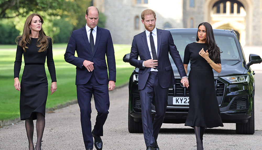 Los príncipes Guillermo y Enrique aparecen juntos con sus esposas en Windsor
