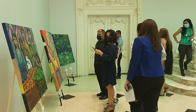 Cynthia Serrano presenta la exhibición artística "Código de reconexión"