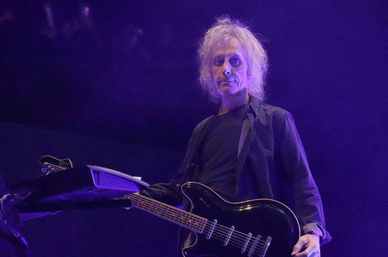 Perry Bamonte, guitarrista de la banda británica The Cure, fallece a ...